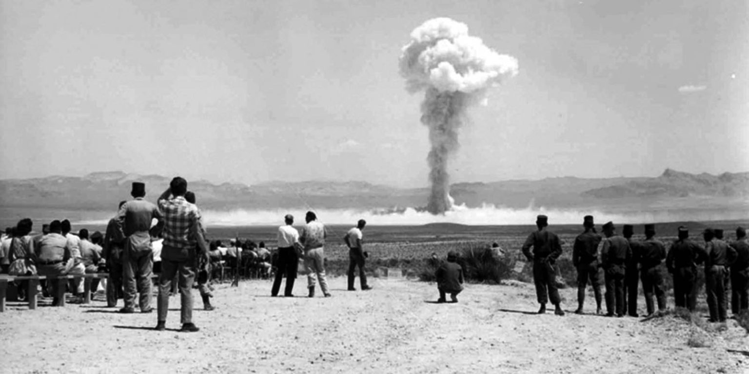Cold War Timeline: The Real Story Behind Global Tensions - Stopie